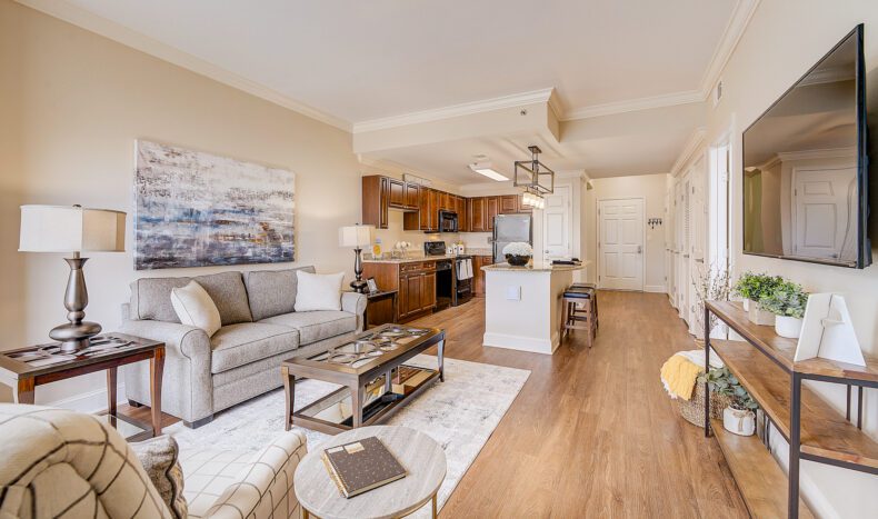 Luxury High Rise Senior Apartments | The Piedmont